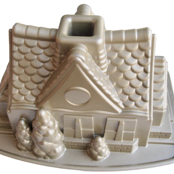 Nordic Ware | Kitchen | Nordic Ware Gingerbread House Cake Pan Bundt ...